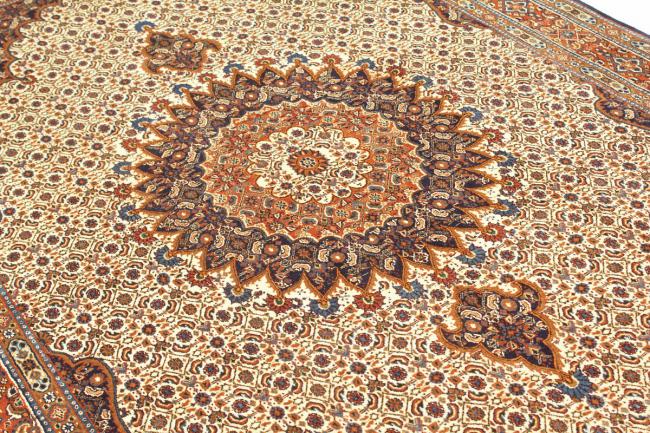 Moud 310x203 ID11725 | NainTrading: Oriental Carpets in 300x200