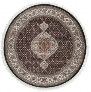 Indian rugs | collection of hand-crafted inexpensive carpets