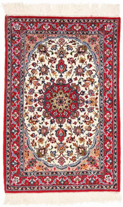 Carpet Wiki: Isfahan carpets | Origin & Facts