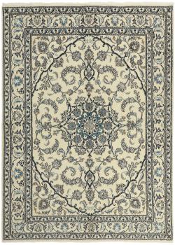 Nain carpets from Persia | Fantastic collection from Nain Trading